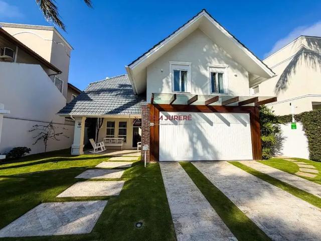 Casa / Sobrado para Venda em Florianópolis/SC Jurerê Internacional 3 Quartos