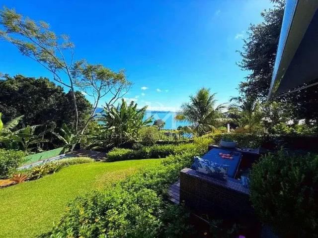 Casa / Sobrado para Venda em Florianópolis/SC Jurerê Internacional 3 Quartos
