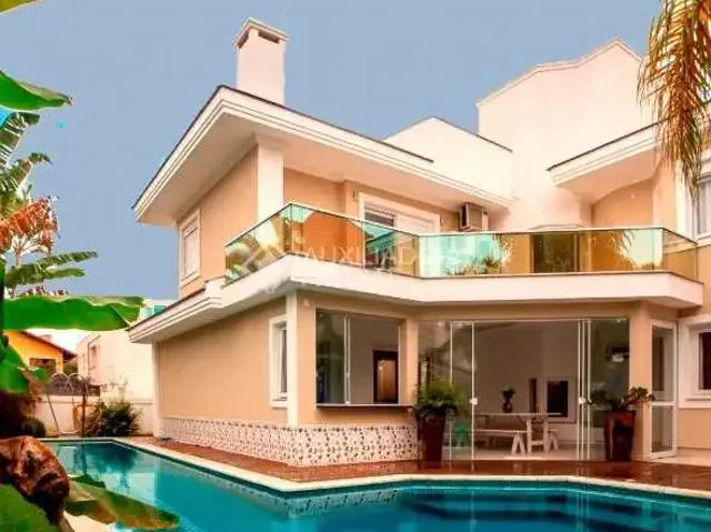 Casa / Sobrado para Venda em Florianópolis/SC Jurerê Internacional 4 Quartos