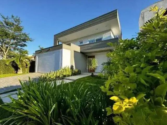 Casa / Sobrado para Venda em Florianópolis/SC Jurerê Internacional 4 Quartos