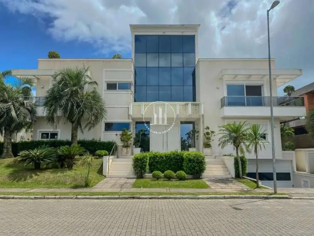 Casa / Sobrado para Venda em Florianópolis/SC Jurerê Internacional 5 Quartos
