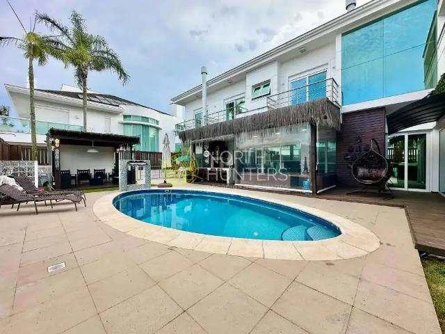 Casa / Sobrado para Venda em Florianópolis/SC Jurerê Internacional 6 Quartos