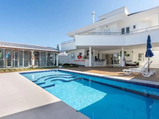 Casa / Sobrado para Venda em Florianópolis/SC Jurerê 4 Quartos