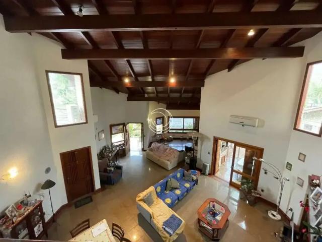 Casa / Sobrado para Venda em Florianópolis/SC Jurerê 5 Quartos