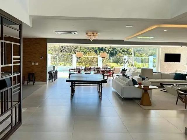 Casa / Sobrado para Venda em Florianópolis/SC Jurerê 5 Quartos