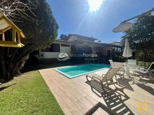 Casa / Sobrado para Venda em Florianópolis/SC Lagoa da Conceição 3 Quartos