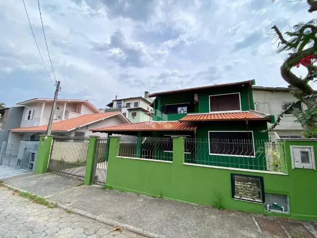 Casa / Sobrado para Venda em Florianópolis/SC Lagoa da Conceição 3 Quartos