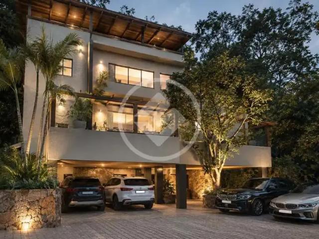 Casa / Sobrado para Venda em Florianópolis/SC Lagoa da Conceição 3 Quartos