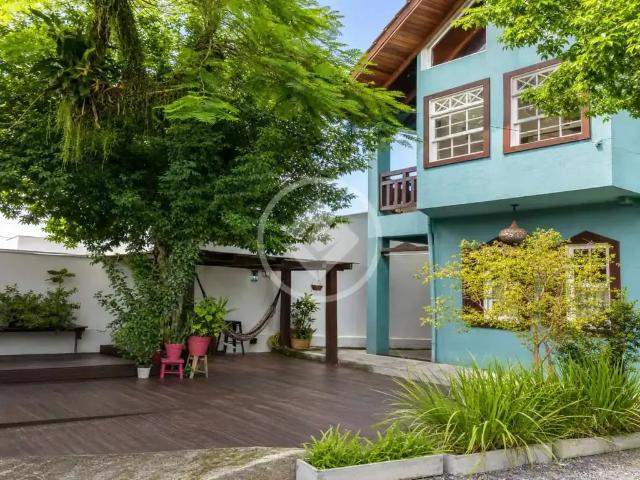 Casa / Sobrado para Venda em Florianópolis/SC Lagoa da Conceição 7 Quartos