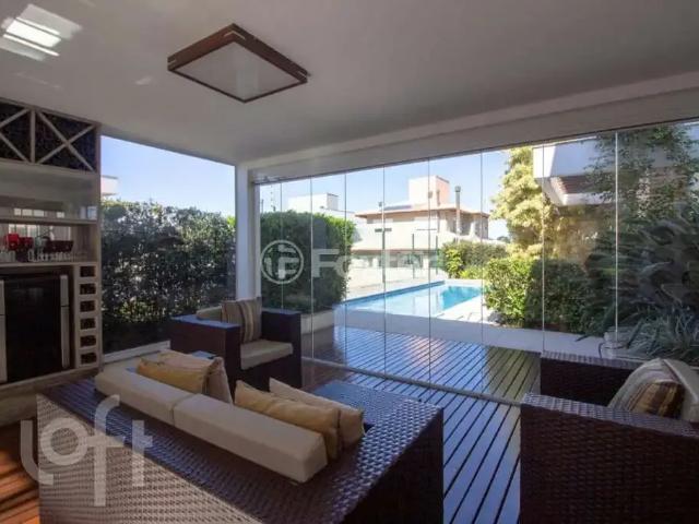 Casa / Sobrado para Venda em Florianópolis/SC Lagoa da Conceição 4 Quartos