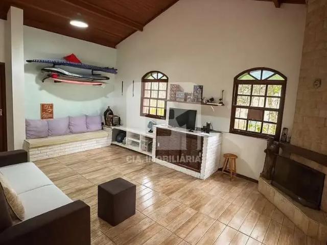 Casa / Sobrado para Venda em Florianópolis/SC Lagoa da Conceição 4 Quartos