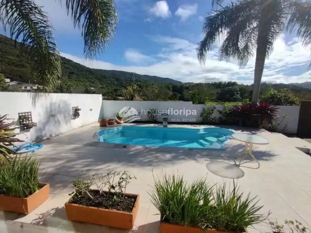 Casa / Sobrado para Venda em Florianópolis/SC Lagoa da Conceição 4 Quartos
