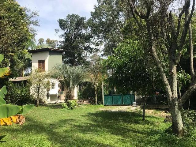 Casa / Sobrado para Venda em Florianópolis/SC Lagoa da Conceição 5 Quartos