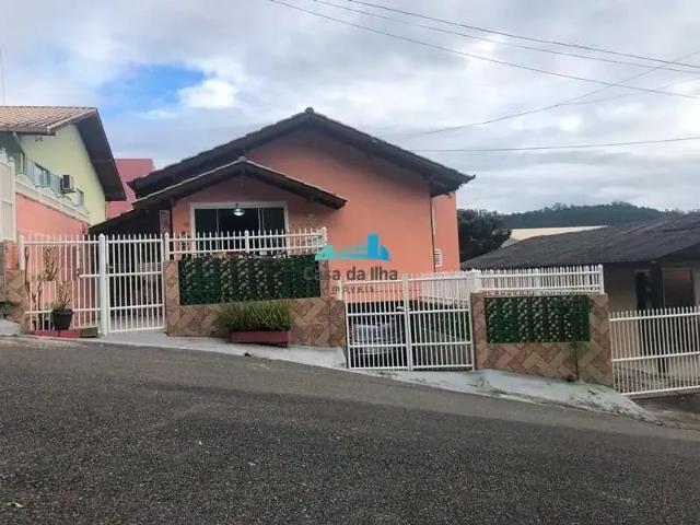 Casa / Sobrado para Venda em Florianópolis/SC Monte Verde 2 Quartos