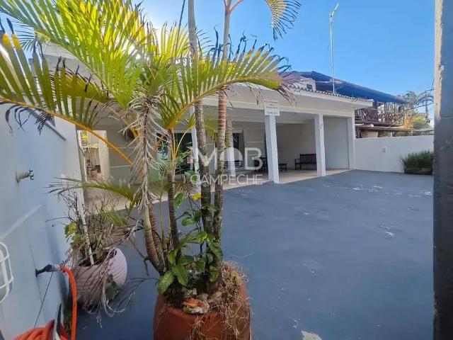 Casa / Sobrado para Venda em Florianópolis/SC Morro das Pedras 4 Quartos