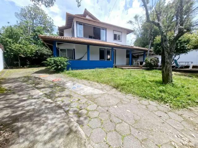 Casa / Sobrado para Venda em Florianópolis/SC Morro das Pedras 4 Quartos