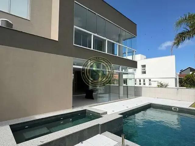 Casa / Sobrado para Venda em Florianópolis/SC Morro das Pedras 5 Quartos