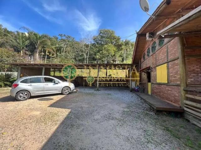 Casa / Sobrado para Venda em Florianópolis/SC Morro das Pedras 5 Quartos