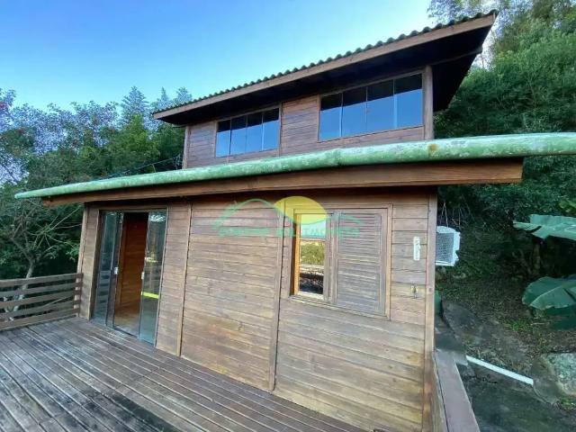 Casa / Sobrado para Venda em Florianópolis/SC Morro das Pedras 2 Quartos