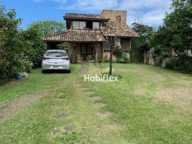 Casa / Sobrado para Venda em Florianópolis/SC Morro das Pedras 2 Quartos