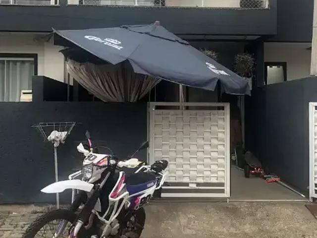 Casa / Sobrado para Venda em Florianópolis/SC Morro das Pedras 2 Quartos
