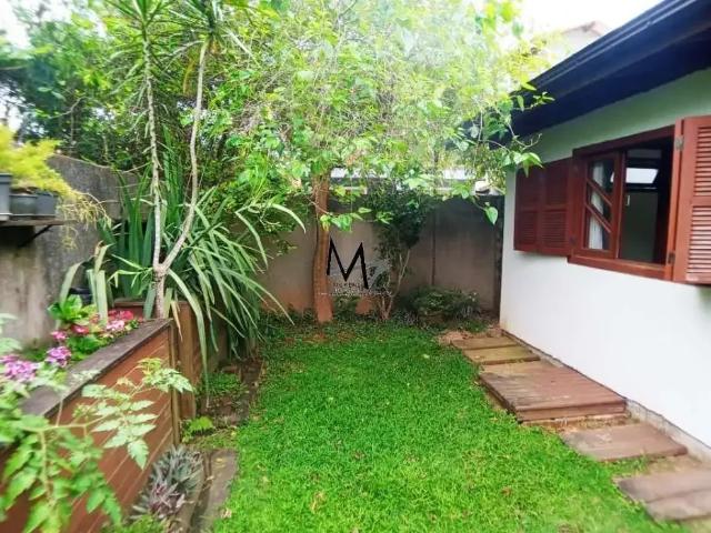 Casa / Sobrado para Venda em Florianópolis/SC Morro das Pedras 3 Quartos