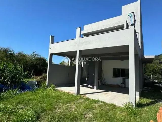 Casa / Sobrado para Venda em Florianópolis/SC Morro das Pedras 3 Quartos
