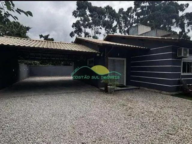 Casa / Sobrado para Venda em Florianópolis/SC Morro das Pedras 3 Quartos