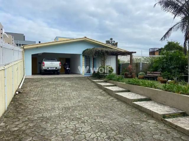 Casa / Sobrado para Venda em Florianópolis/SC Morro das Pedras 2 Quartos