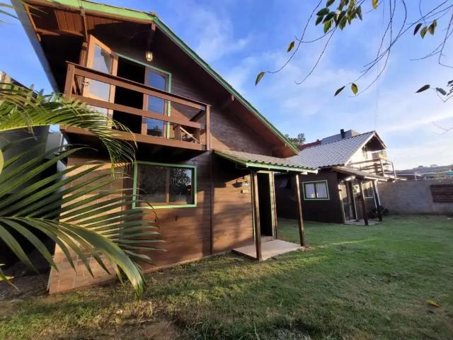 Casa / Sobrado para Venda em Florianópolis/SC São João do Rio Vermelho 1 Quartos