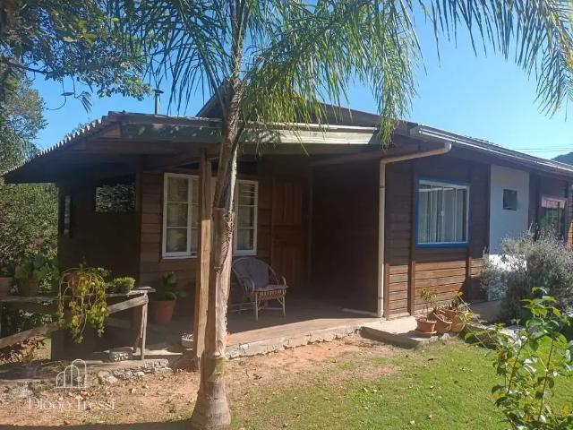 Casa / Sobrado para Venda em Florianópolis/SC São João do Rio Vermelho 2 Quartos