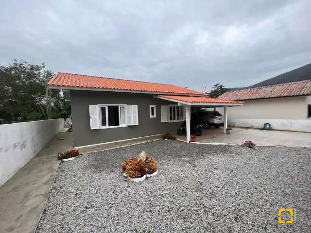 Casa / Sobrado para Venda em Florianópolis/SC São João do Rio Vermelho 2 Quartos