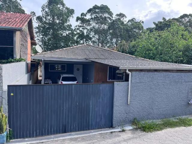 Casa / Sobrado para Venda em Florianópolis/SC São João do Rio Vermelho 2 Quartos