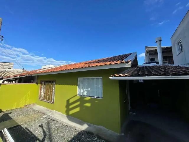 Casa / Sobrado para Venda em Florianópolis/SC São João do Rio Vermelho 2 Quartos