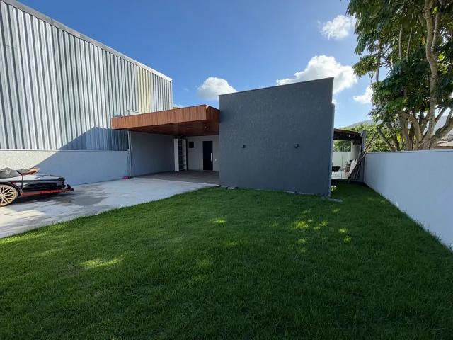 Casa / Sobrado para Venda em Florianópolis/SC São João do Rio Vermelho 2 Quartos