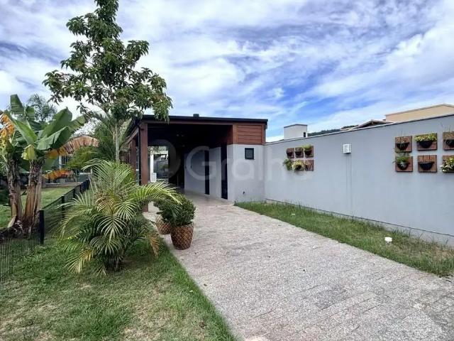 Casa / Sobrado para Venda em Florianópolis/SC São João do Rio Vermelho 2 Quartos