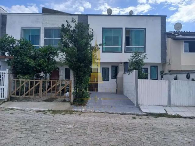 Casa / Sobrado para Venda em Florianópolis/SC São João do Rio Vermelho 2 Quartos