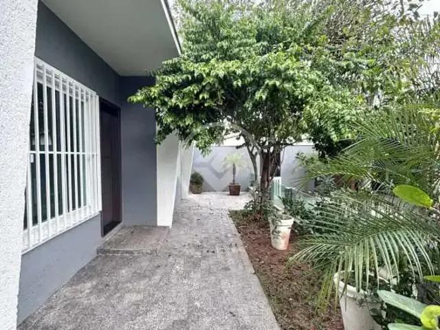 Casa / Sobrado para Venda em Florianópolis/SC São João do Rio Vermelho 2 Quartos