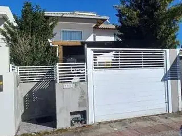 Casa / Sobrado para Venda em Florianópolis/SC São João do Rio Vermelho 2 Quartos