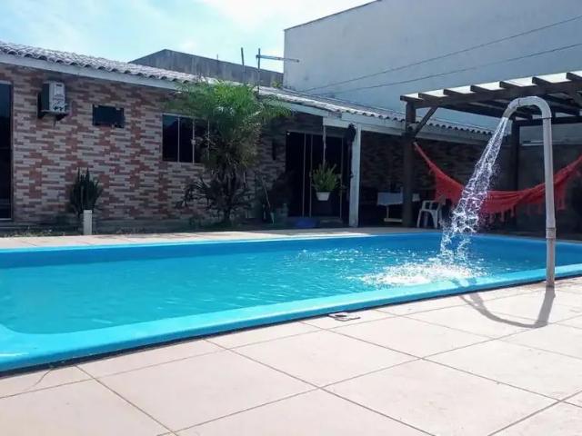 Casa / Sobrado para Venda em Florianópolis/SC São João do Rio Vermelho 2 Quartos