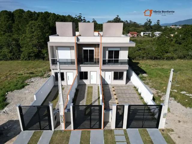 Casa / Sobrado para Venda em Florianópolis/SC São João do Rio Vermelho 2 Quartos