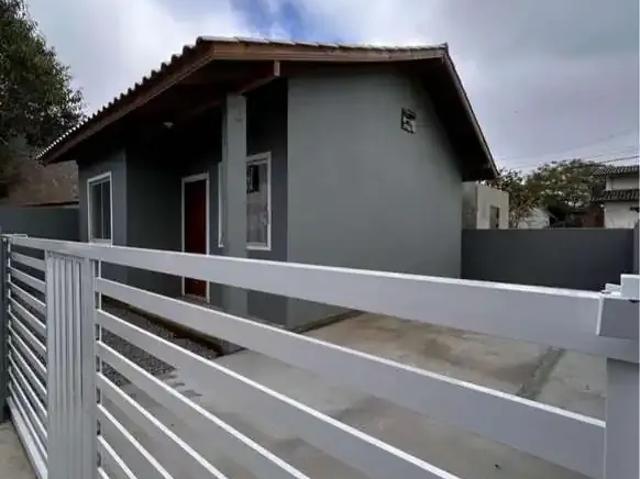 Casa / Sobrado para Venda em Florianópolis/SC São João do Rio Vermelho 2 Quartos