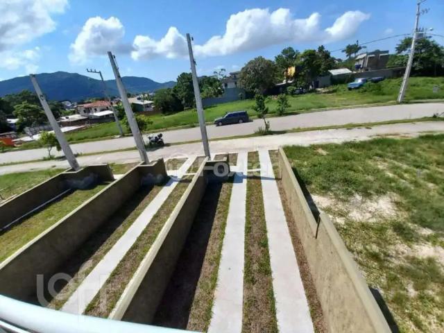 Casa / Sobrado para Venda em Florianópolis/SC São João do Rio Vermelho 2 Quartos