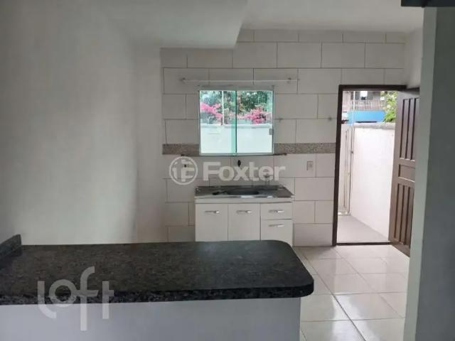 Casa / Sobrado para Venda em Florianópolis/SC São João do Rio Vermelho 2 Quartos