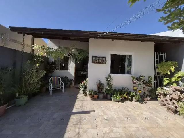 Casa / Sobrado para Venda em Florianópolis/SC São João do Rio Vermelho 2 Quartos