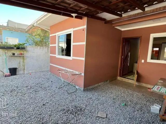 Casa / Sobrado para Venda em Florianópolis/SC São João do Rio Vermelho 3 Quartos
