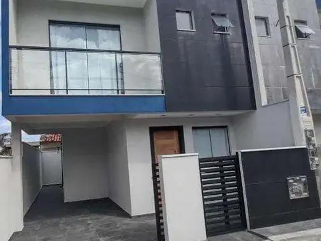 Casa / Sobrado para Venda em Florianópolis/SC São João do Rio Vermelho 3 Quartos