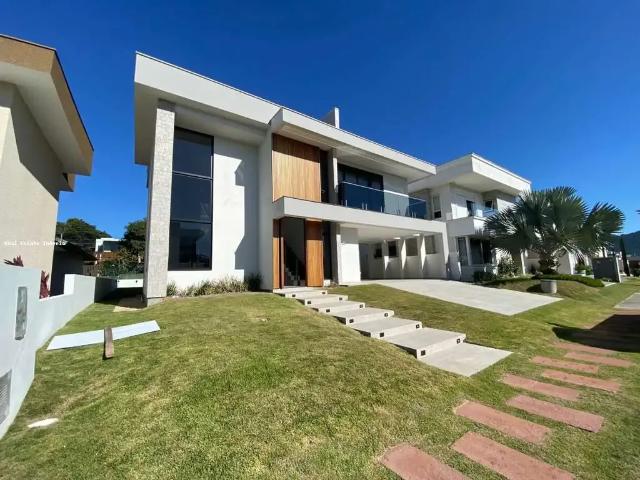 Casa / Sobrado para Venda em Florianópolis/SC São João do Rio Vermelho 3 Quartos