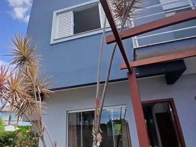 Casa / Sobrado para Venda em Florianópolis/SC São João do Rio Vermelho 3 Quartos