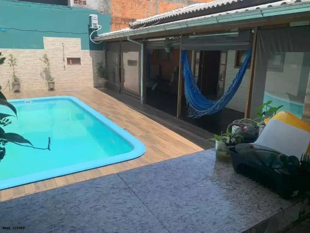Casa / Sobrado para Venda em Florianópolis/SC São João do Rio Vermelho 3 Quartos